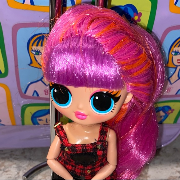 L.O.L. Surprise! | Toys | Lol Surprise Omg Chick Fashion Doll Girl ...